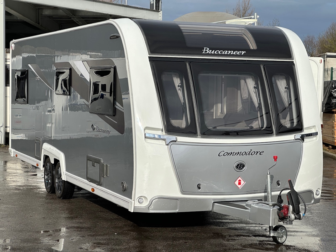 Andrew Brown Caravans & Cars - Buccaneer Commodore