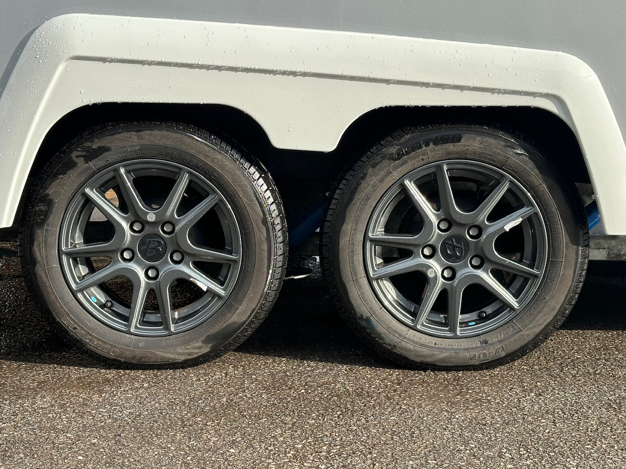 Andrew Brown Caravans & Cars - Buccaneer Commodore