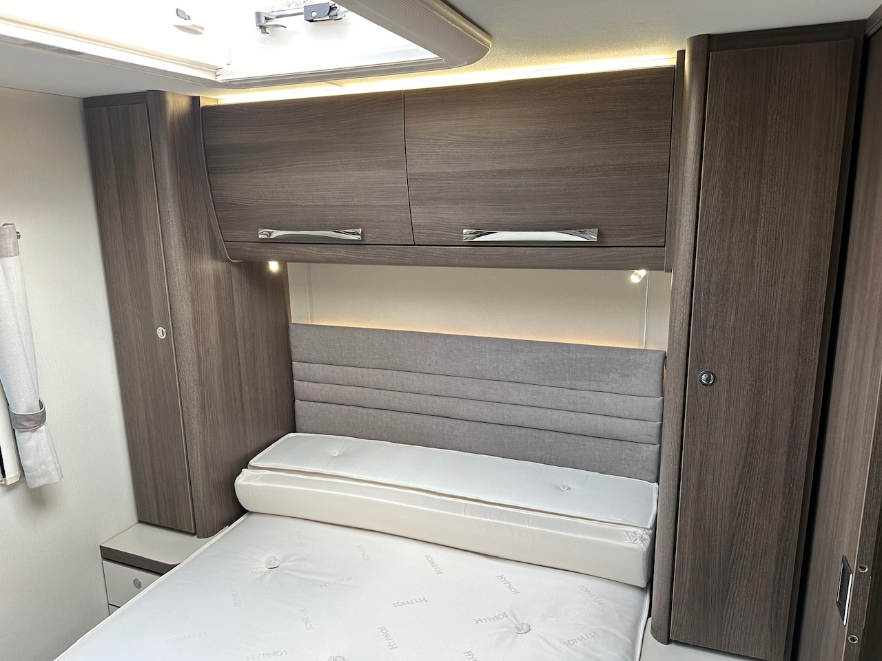 Andrew Brown Caravans & Cars - Buccaneer Commodore