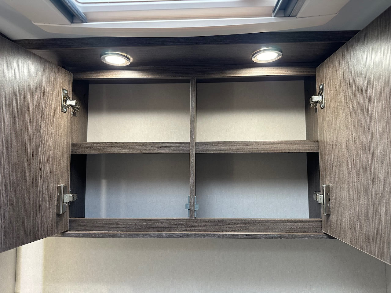 Andrew Brown Caravans & Cars - Buccaneer Commodore