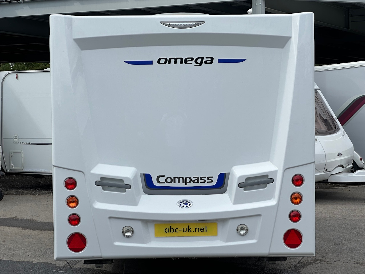 Andrew Brown Caravans & Cars - Compass Omega 482